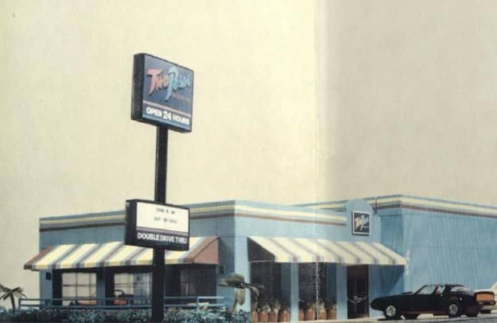 45+ Discontinued American Fast Food Joints That Are a Symbol of a ...