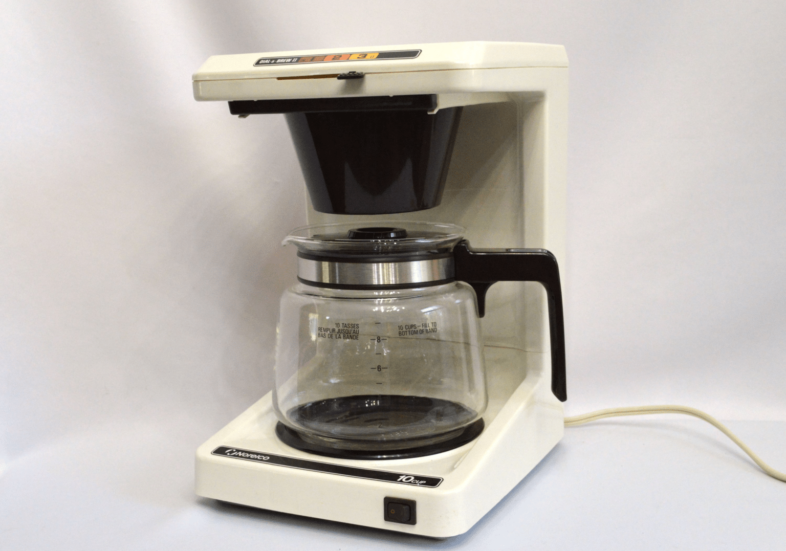 21 Home Appliances That Were Considered Futuristic in the 1980s – Page 9