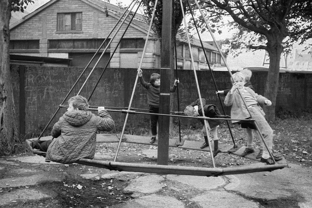 18 Questionable Playground Features from the 1970s – Page 2