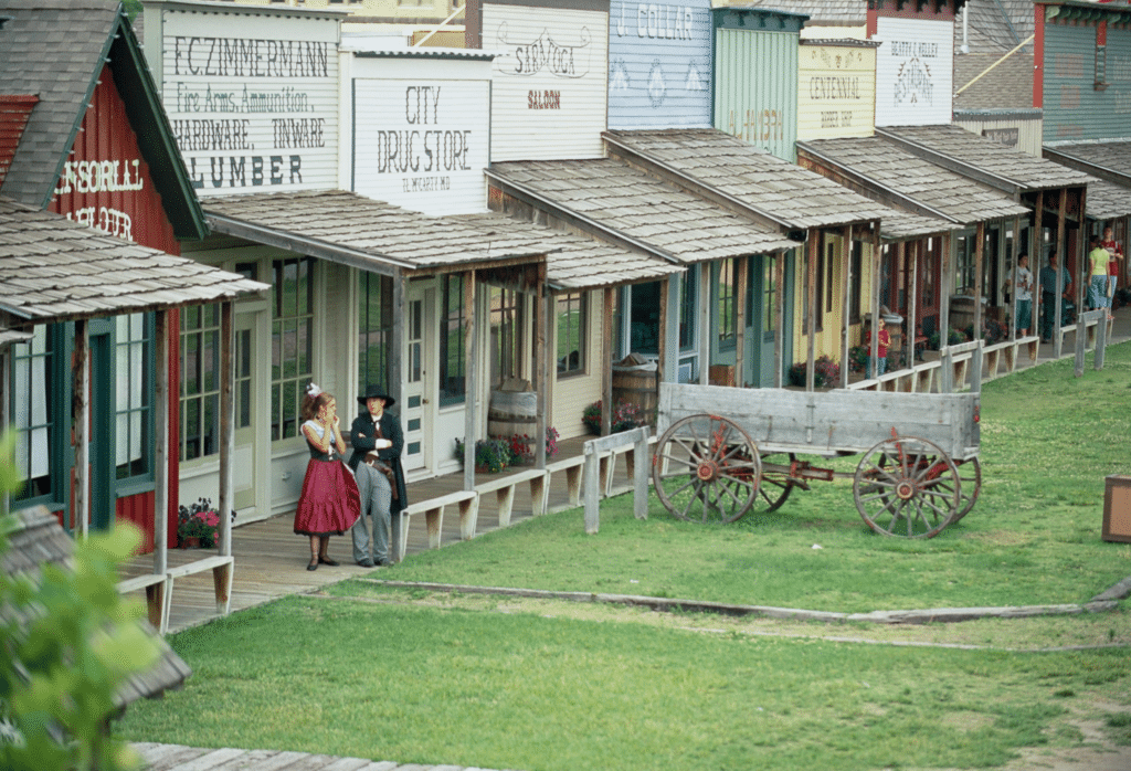 20 Real Cowboy Towns Still Alive and Kicking – Page 2
