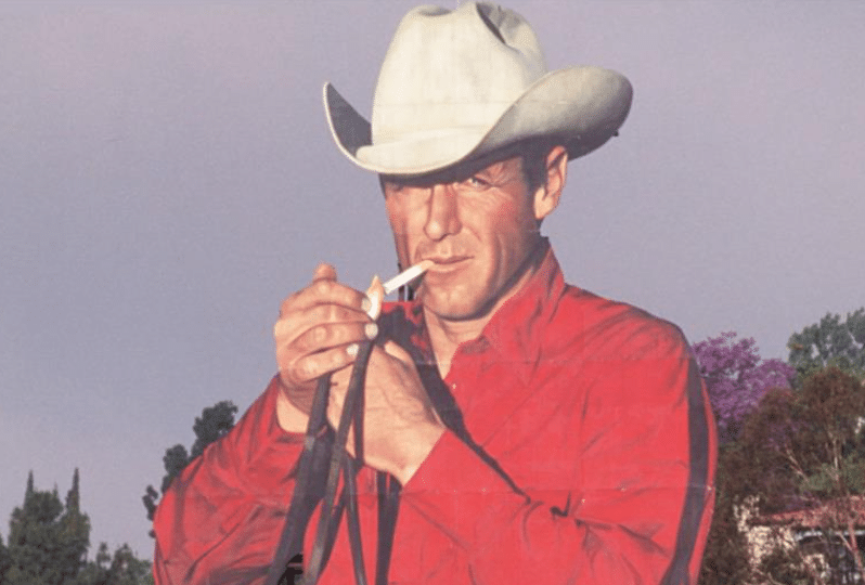 Famous Photos That Were Actually Staged or Edited