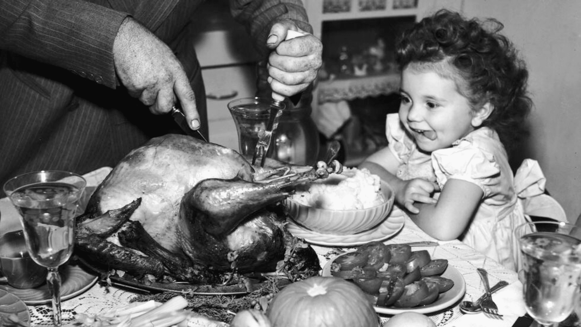 Thanksgiving Moments Families Know All Too Well